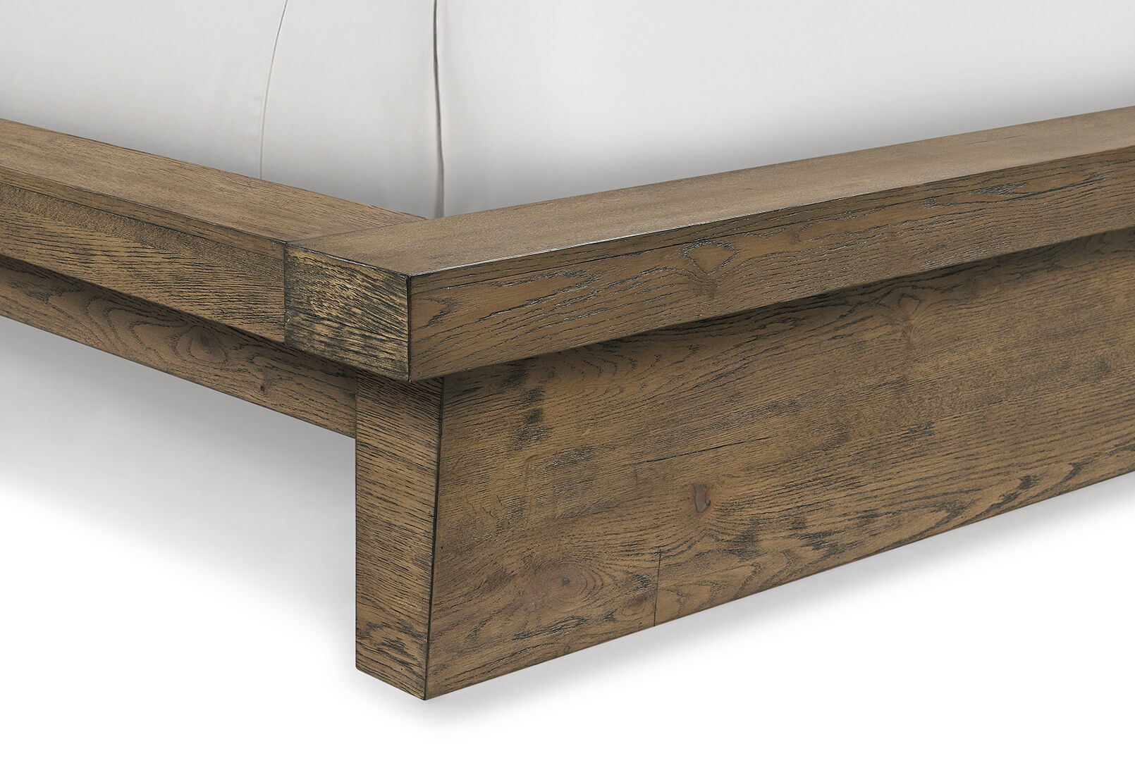 WALNUT DEANDRE Queen Bed