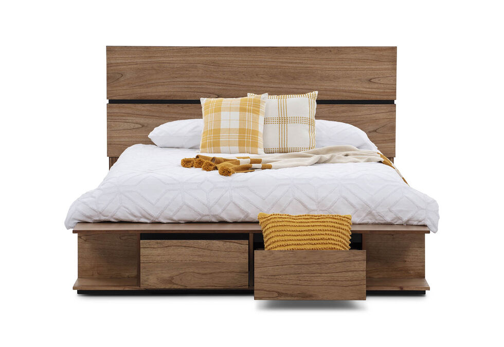 GOLDEN WALNUT MEDORA Queen Bed