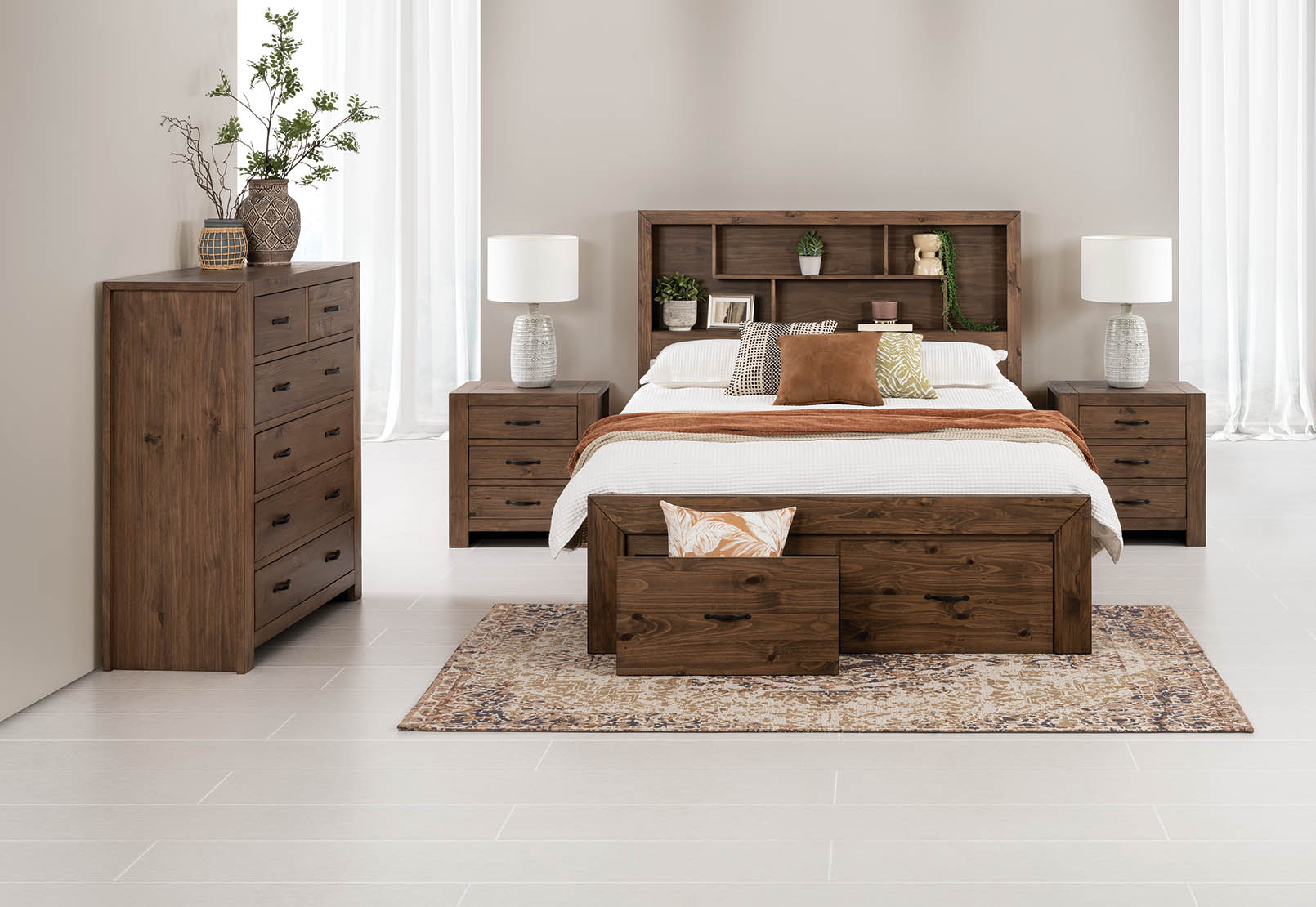 RUSTIC PINE BROOKHAVEN 4 Piece King Tall Chest Bedroom Suite