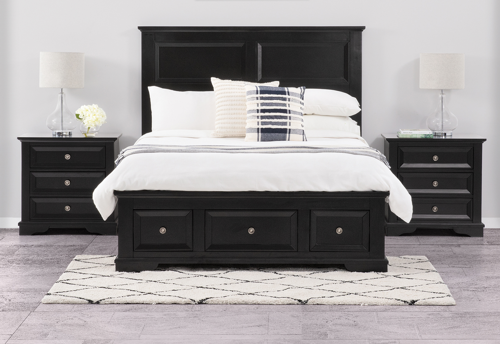 BLACK CHANELLE Double Bed