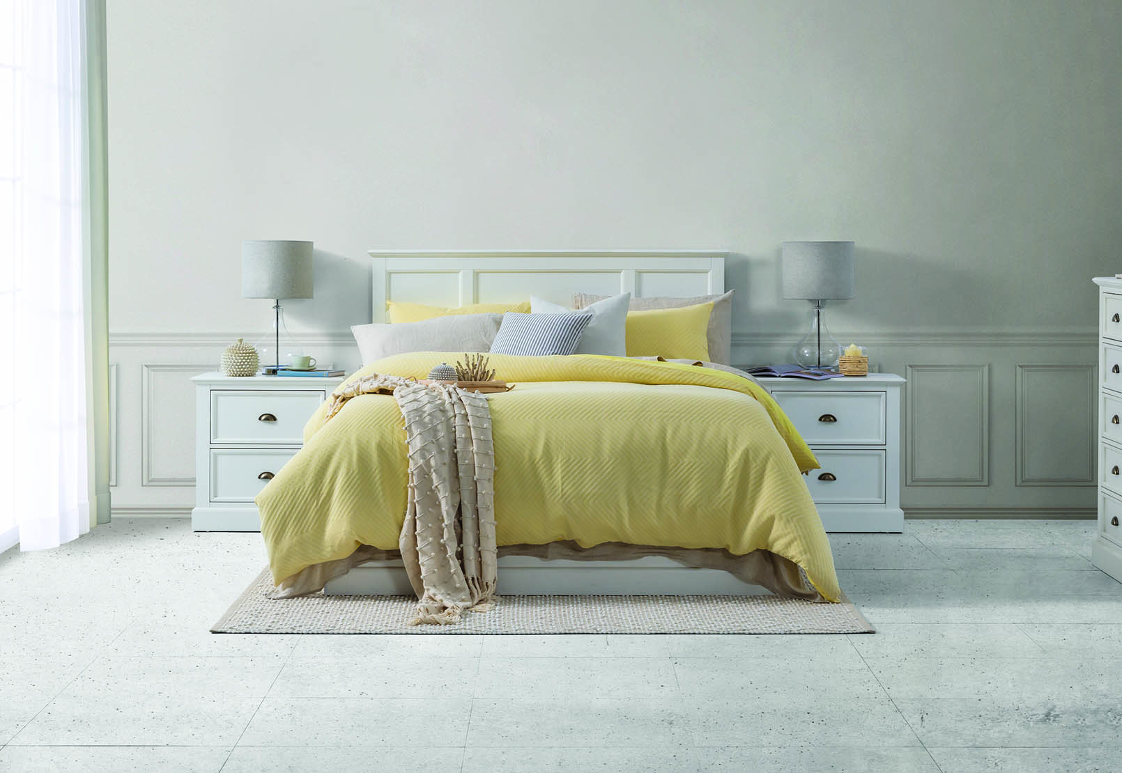 MELLOW YELLOW TANNER Queen Bed Quilt Cover Set